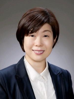 부산에 전국 첫 여성 영장전담 판사 - 부산일보